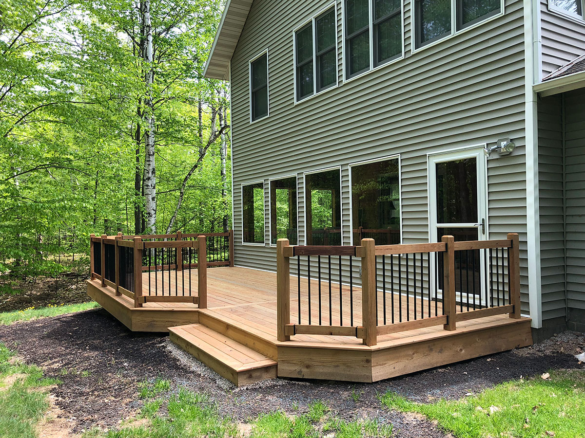 Decking Material Guide - Renewit
